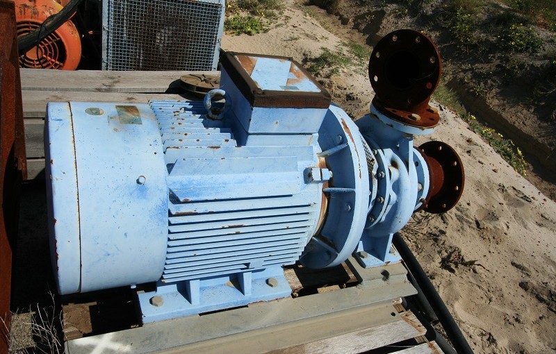 AQUAPLUS WATER PUMP FOR SALE – Minegraveyard