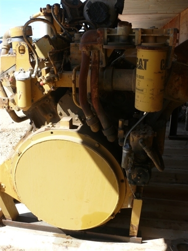 CAT V8 Engine - Mine Graveyard