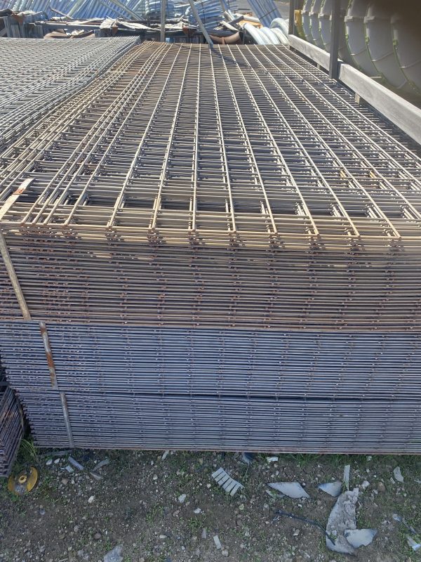 Galvanised mesh for sale - Mine Graveyard